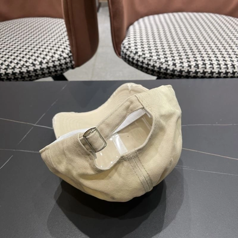 Top mirror Louis Vuitton Caps