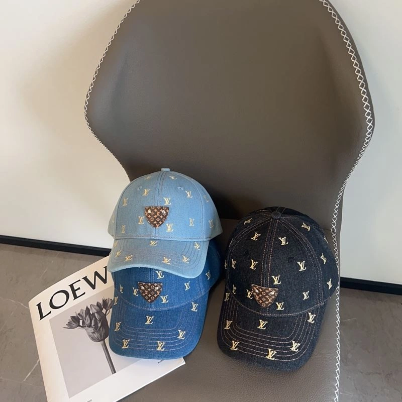 Top mirror Louis Vuitton Caps