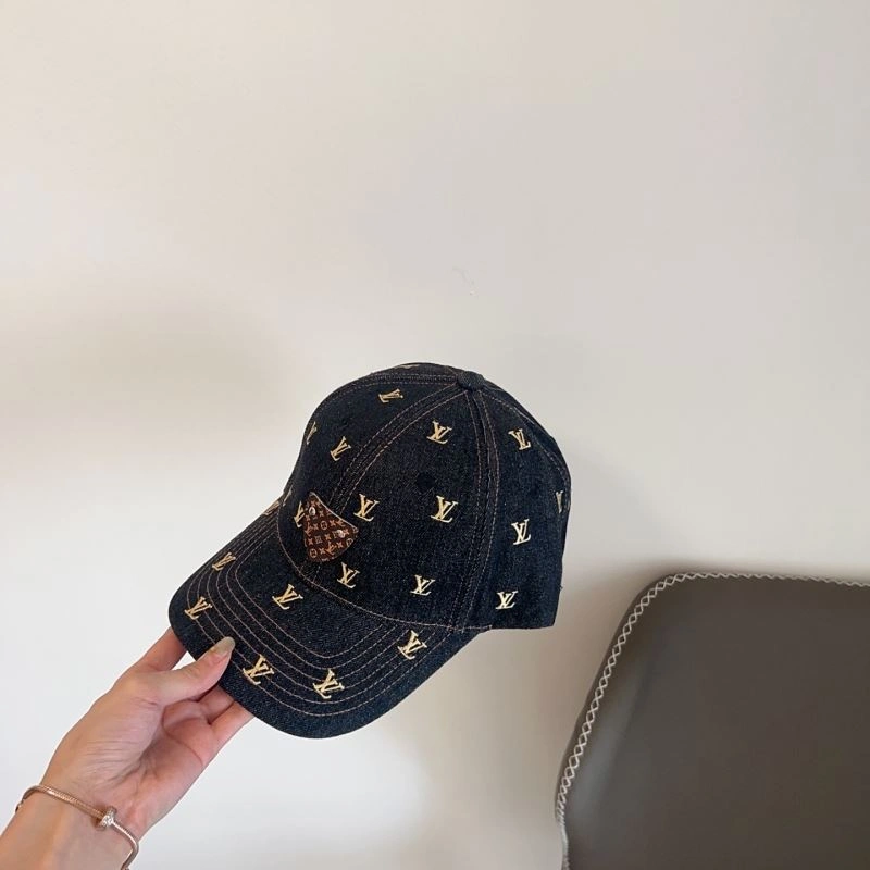 Top mirror Louis Vuitton Caps
