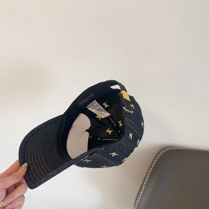 Top mirror Louis Vuitton Caps