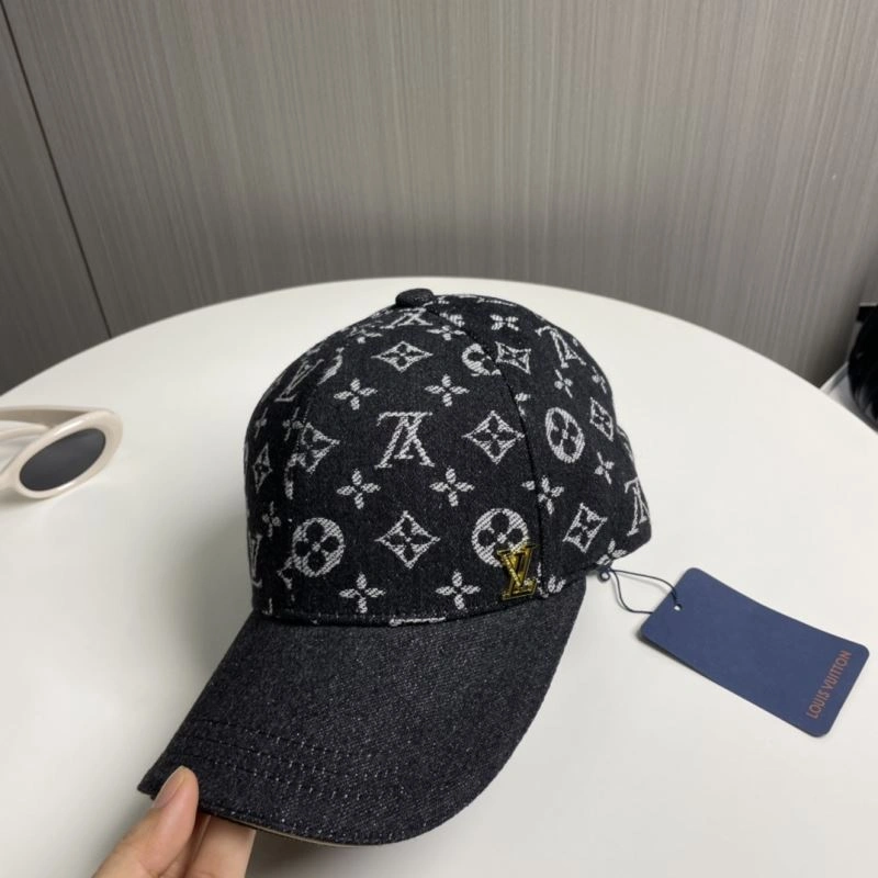 Top mirror Louis Vuitton Caps