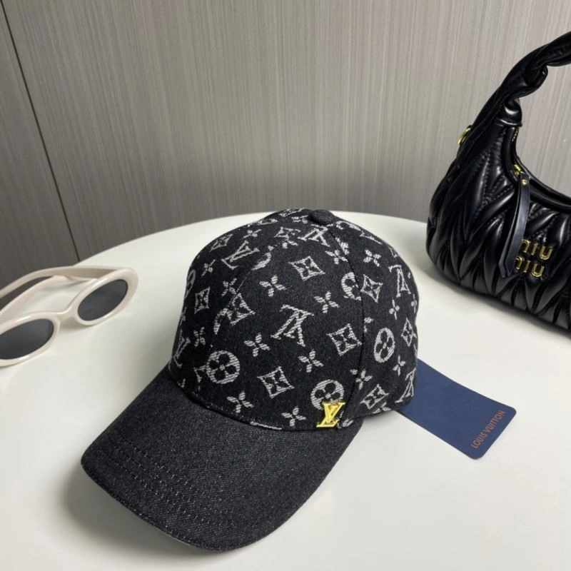 Top mirror Louis Vuitton Caps