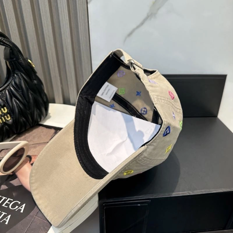 Mirror quality Louis Vuitton Caps