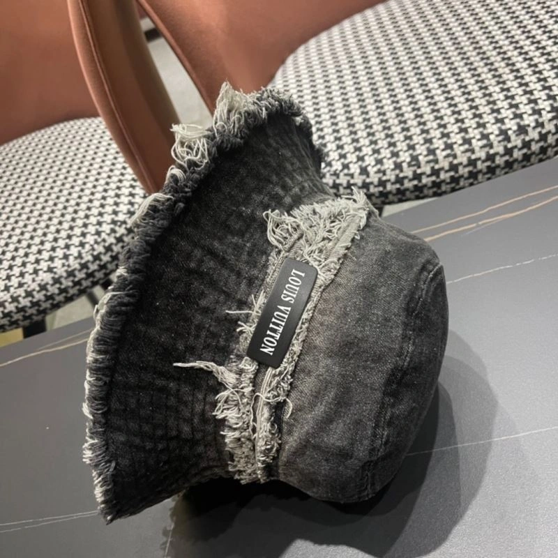 Louis Vuitton Caps
