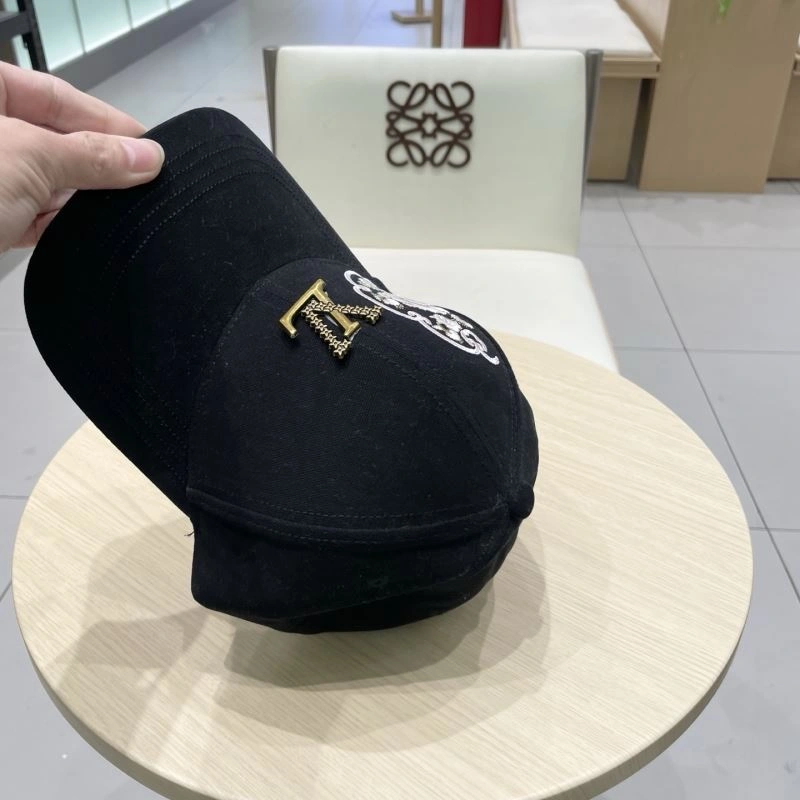 Top match Louis Vuitton Caps