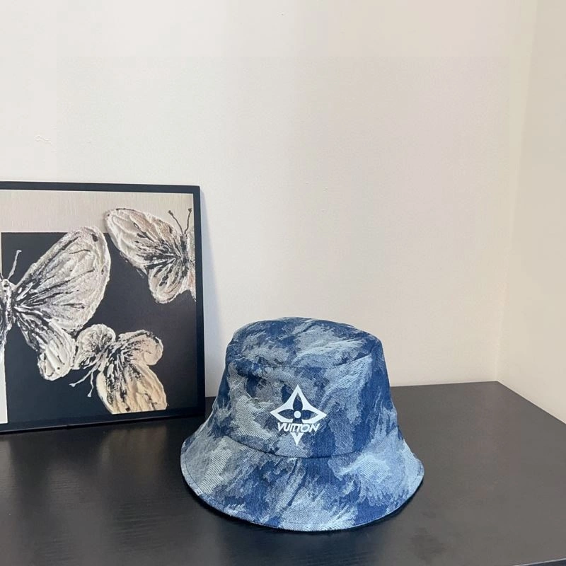 Accurate model Louis Vuitton Caps