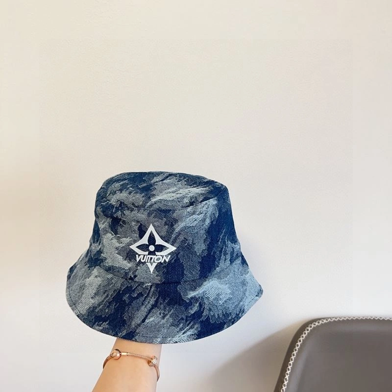 Accurate model Louis Vuitton Caps