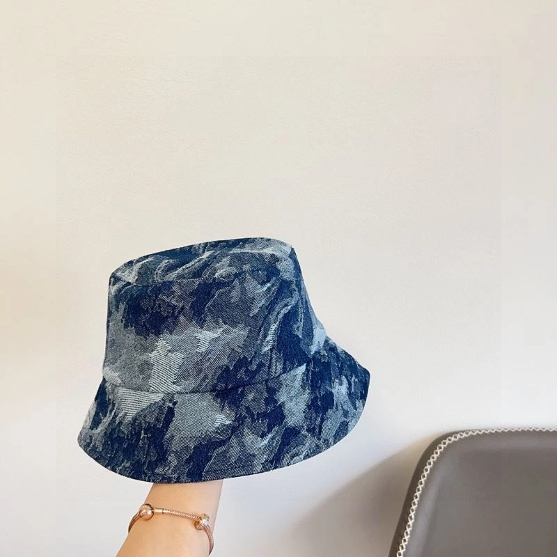 Accurate model Louis Vuitton Caps