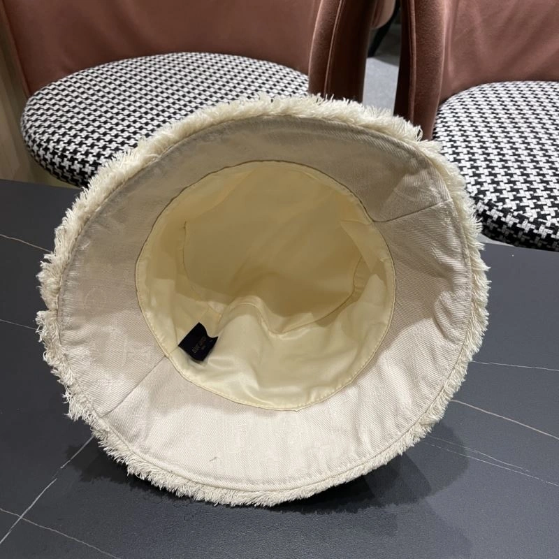 Accurate model Louis Vuitton Caps