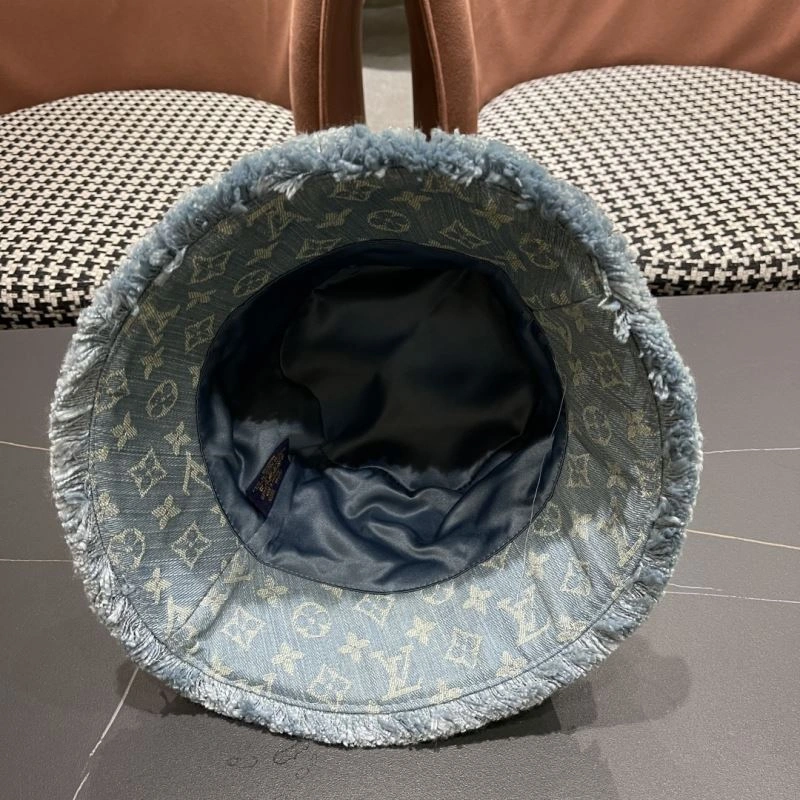Accurate model Louis Vuitton Caps
