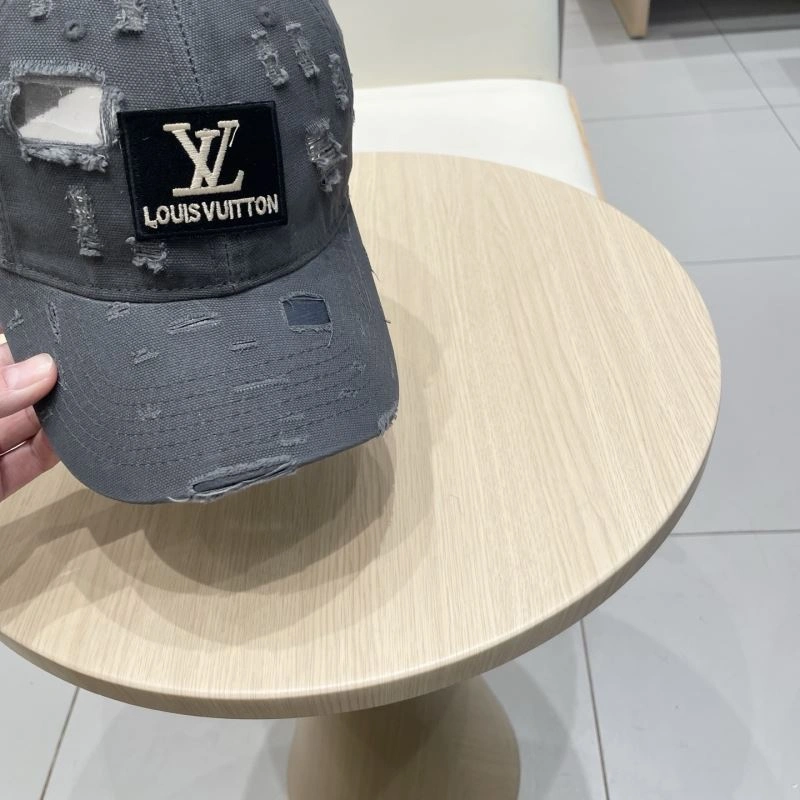 Perfect replica Louis Vuitton Caps