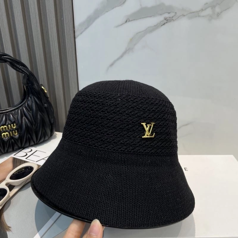 Low-cost Louis Vuitton Caps