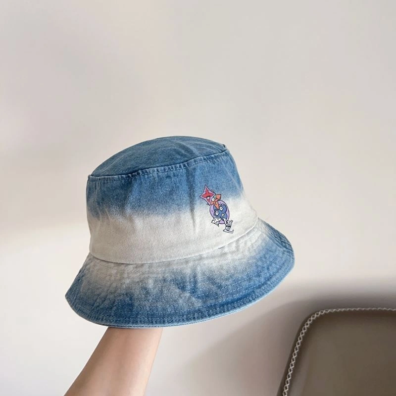 Accurate model Louis Vuitton Caps
