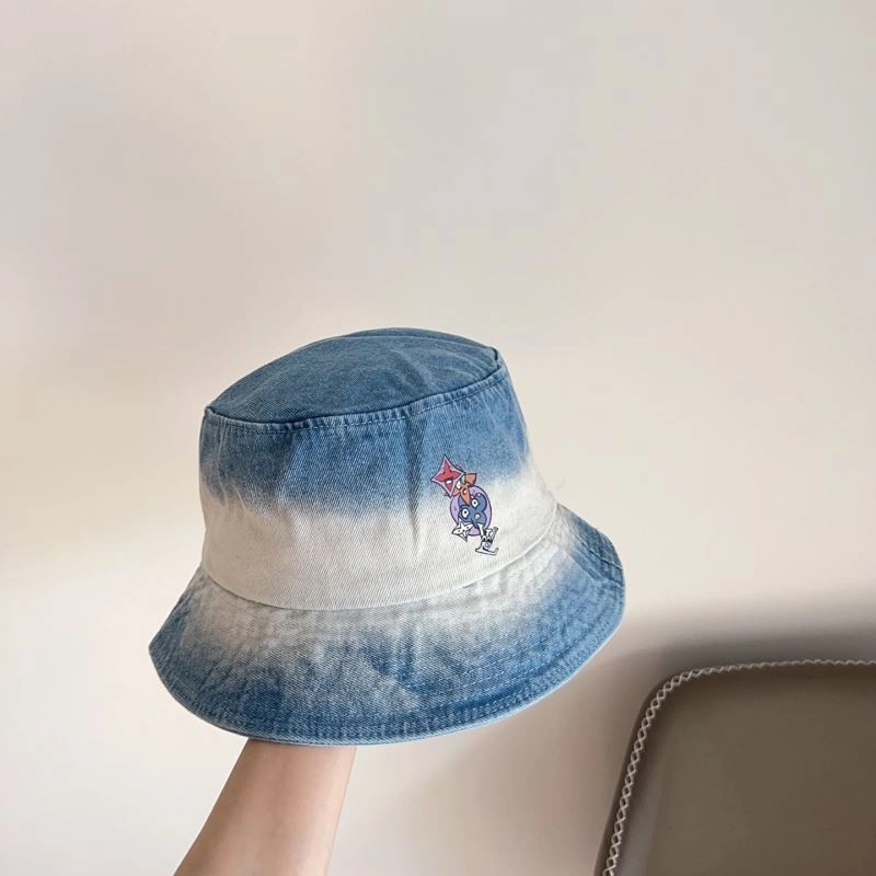 Accurate model Louis Vuitton Caps