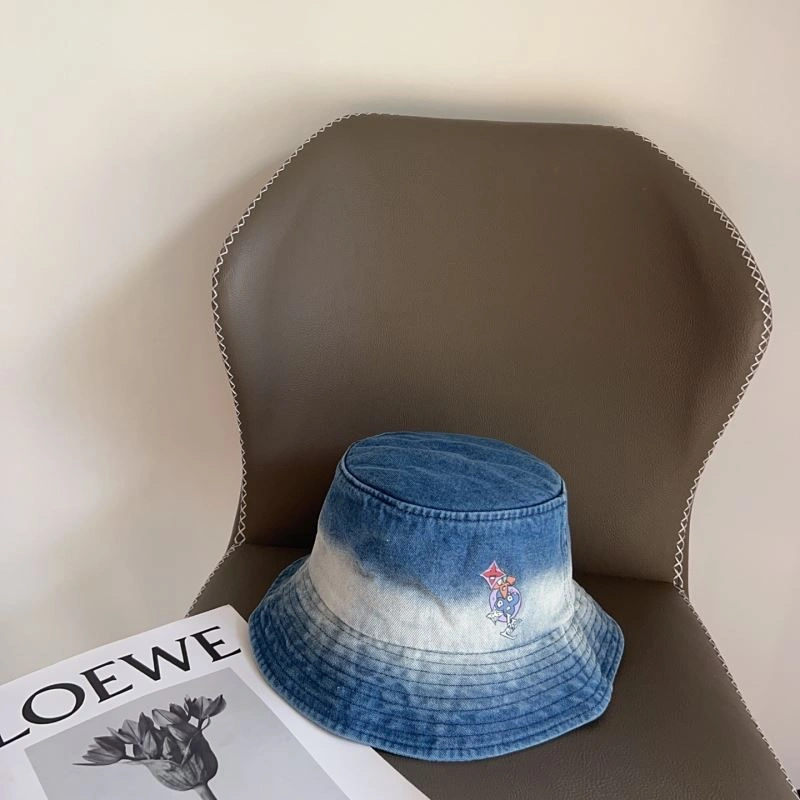 Cut-rate Louis Vuitton Caps