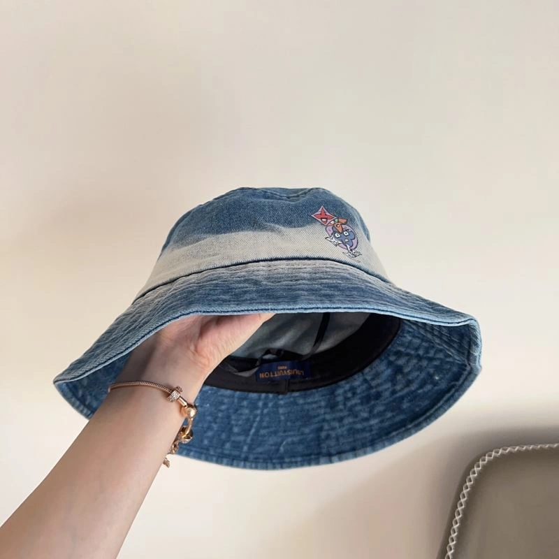 Cut-rate Louis Vuitton Caps