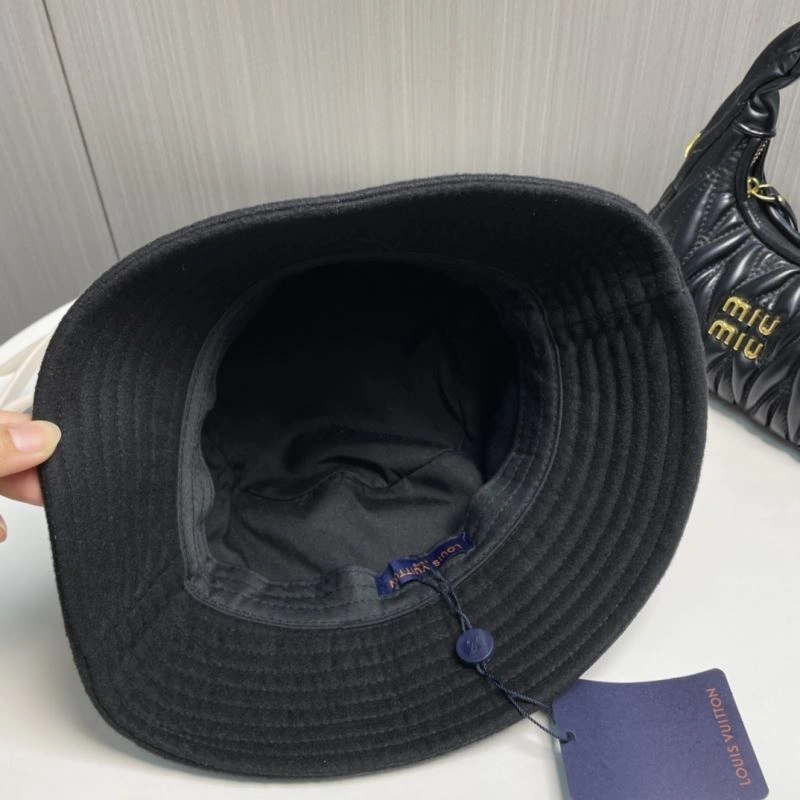 Precise copy Louis Vuitton Caps