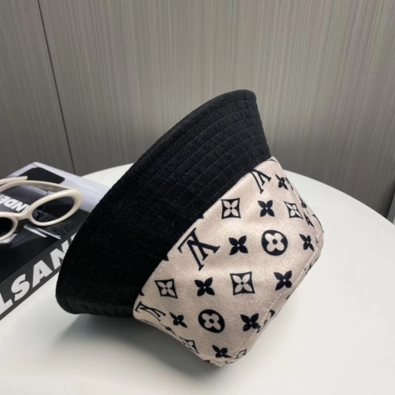 Precise copy Louis Vuitton Caps