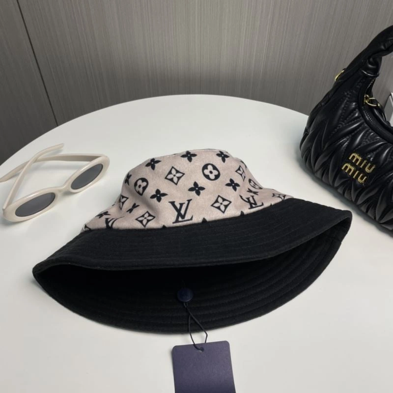 Precise copy Louis Vuitton Caps