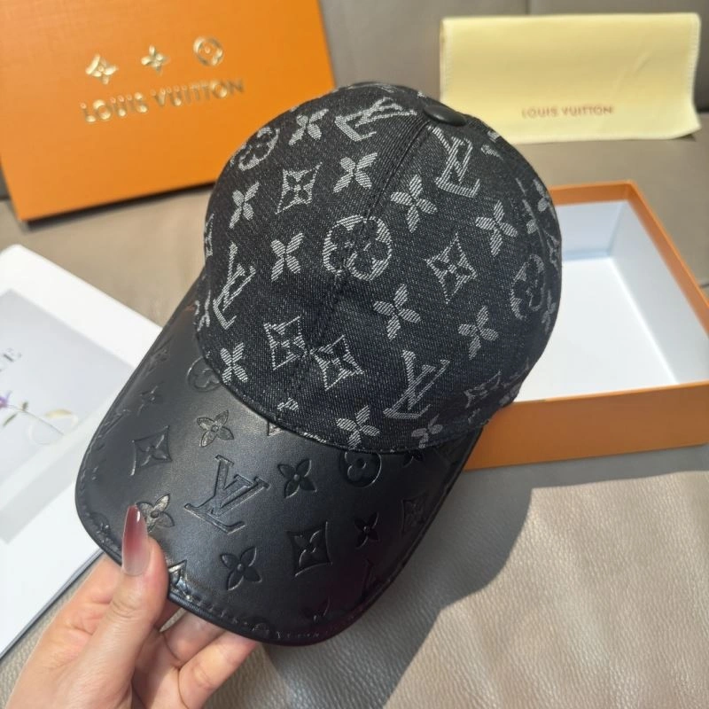 Precise copy Louis Vuitton Caps