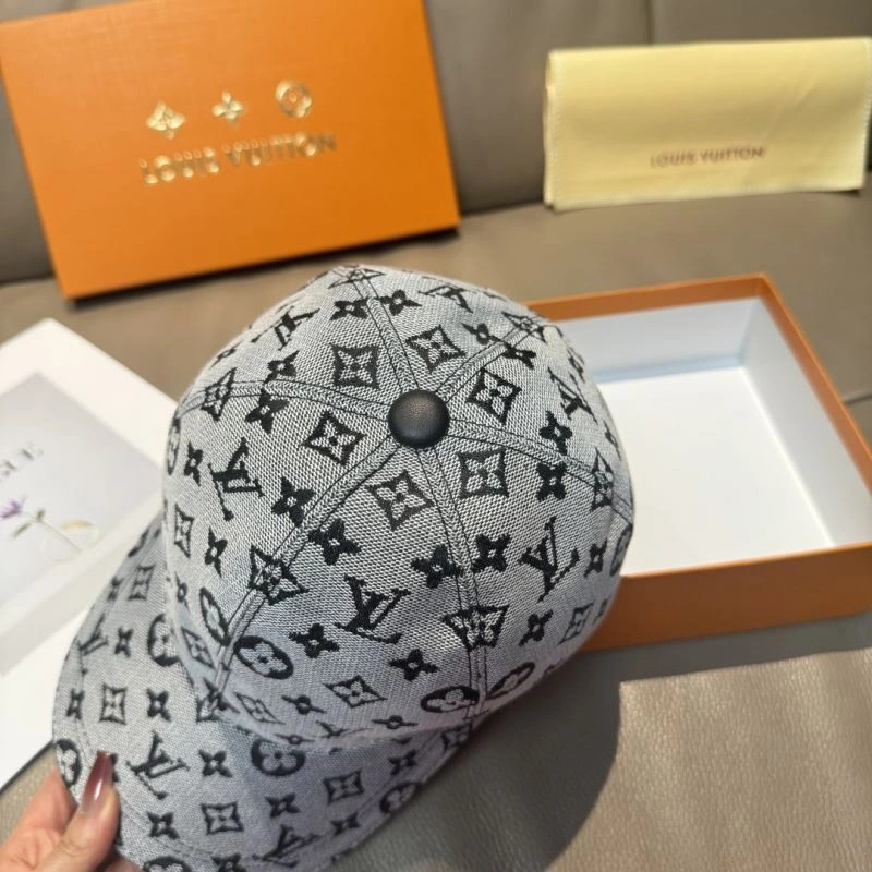 Mirror quality Louis Vuitton Caps