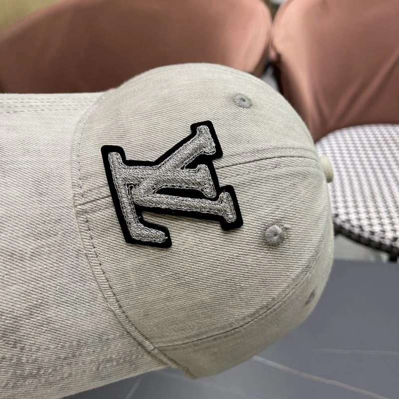 Brand-authenticated Louis Vuitton Caps