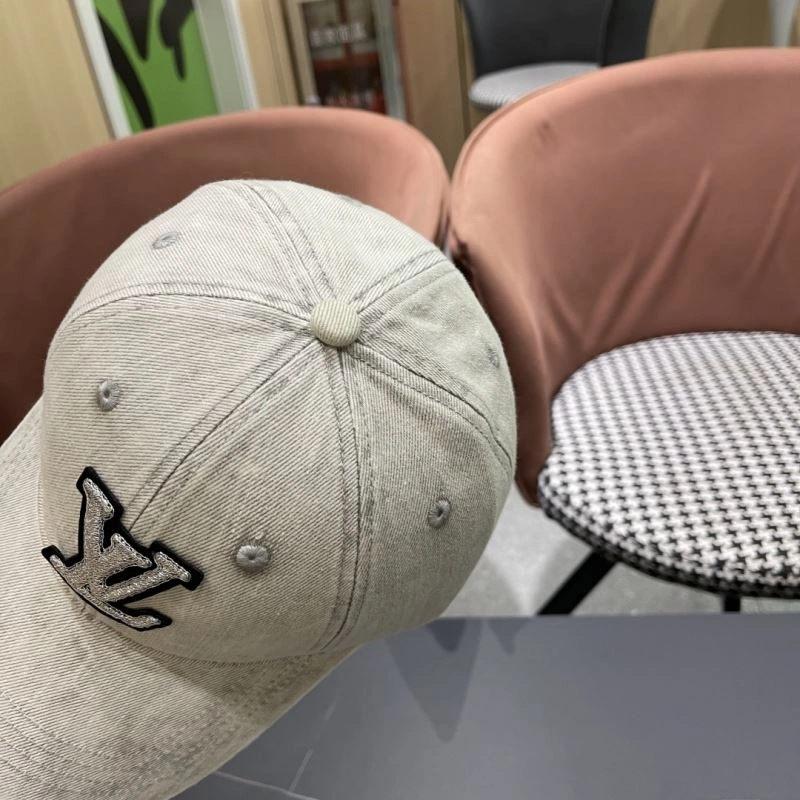 Brand-authenticated Louis Vuitton Caps