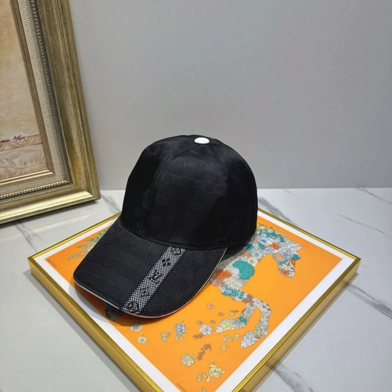 Low-cost Louis Vuitton Caps