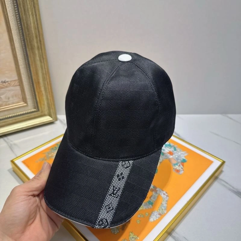 Low-cost Louis Vuitton Caps