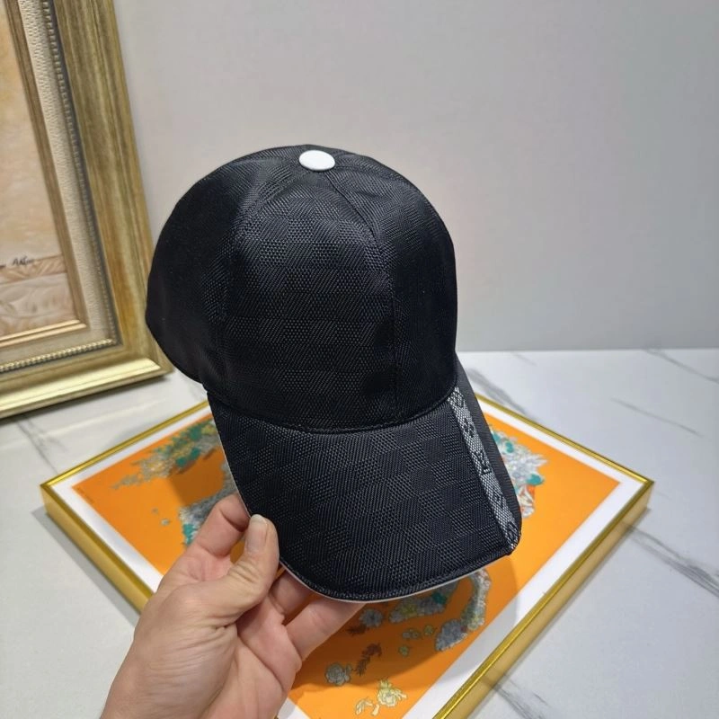 Low-cost Louis Vuitton Caps
