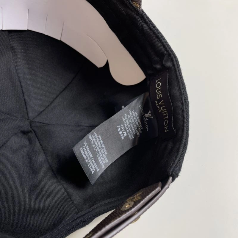 Low-cost Louis Vuitton Caps