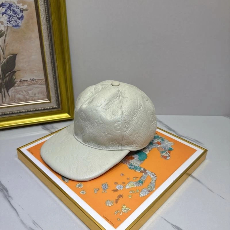 Low-cost Louis Vuitton Caps