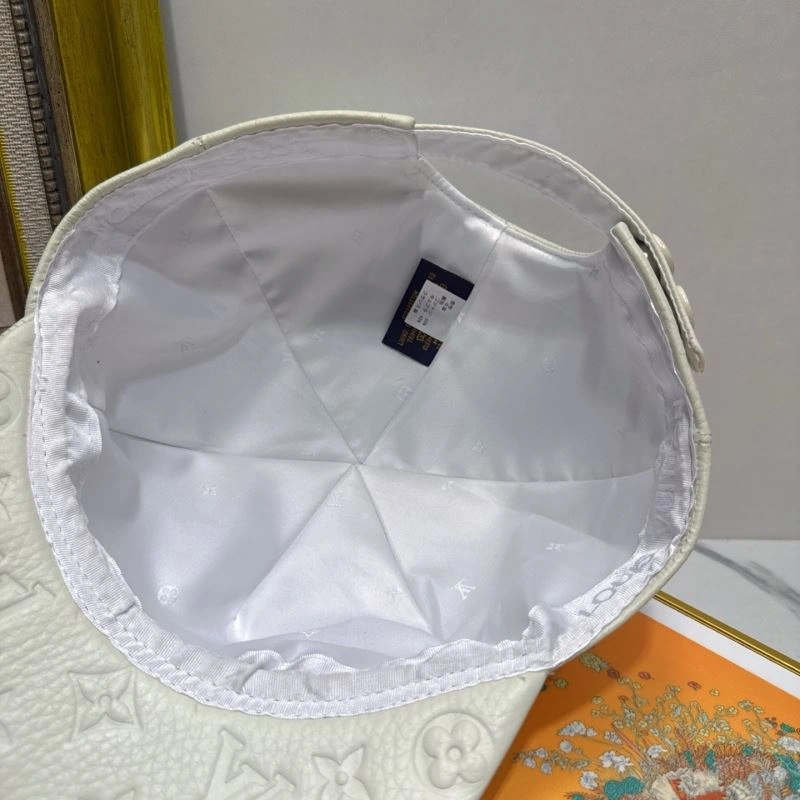 Low-cost Louis Vuitton Caps