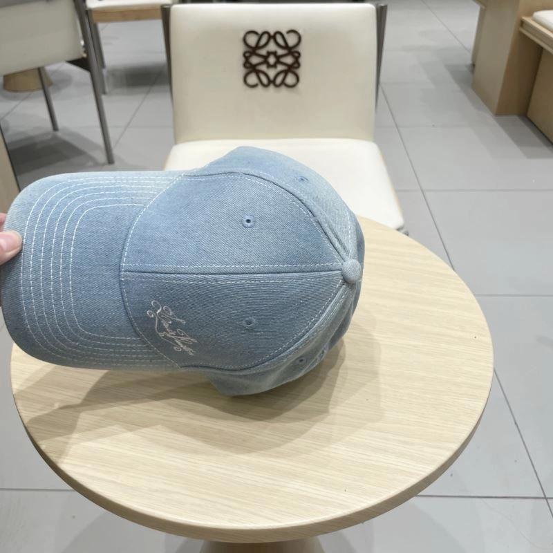 Inexpensive Louis Vuitton Caps