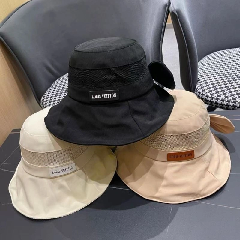 Exact replica Louis Vuitton Caps