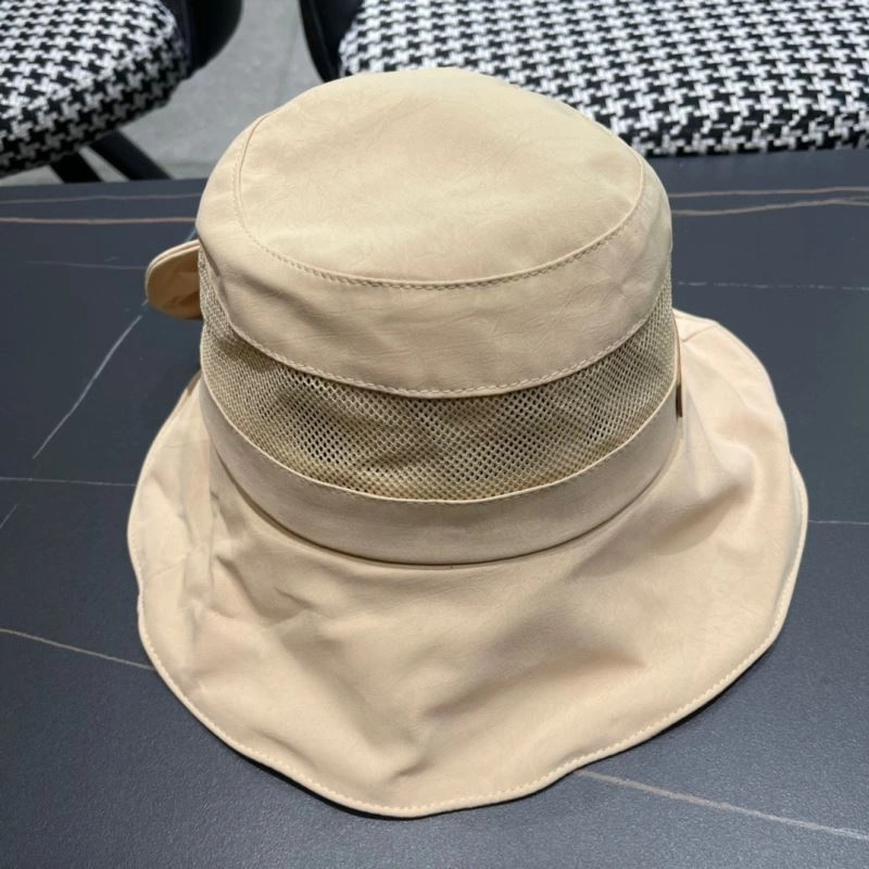 Exact replica Louis Vuitton Caps