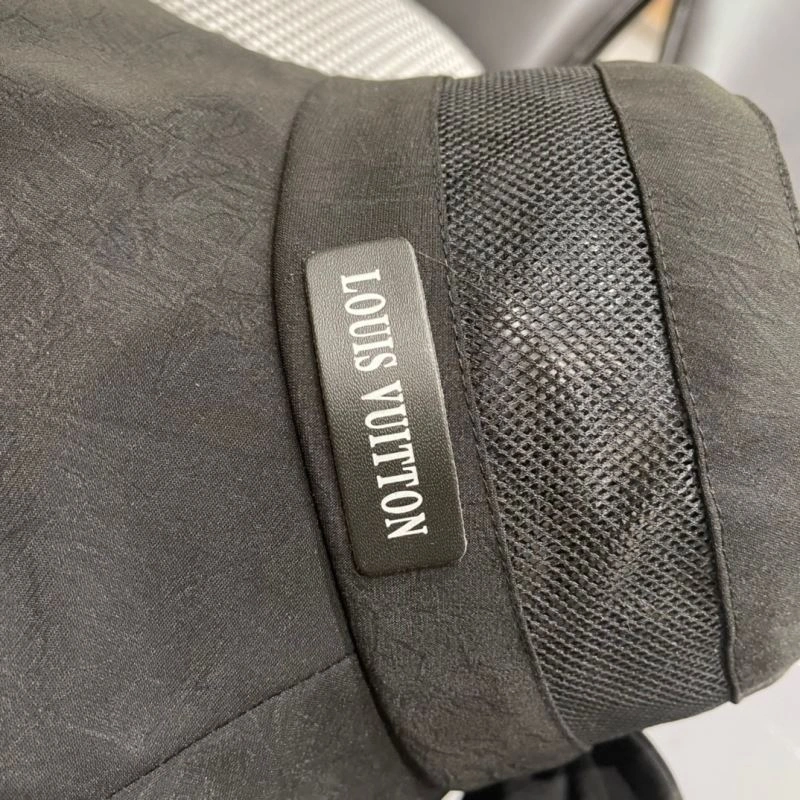 Precise copy Louis Vuitton Caps