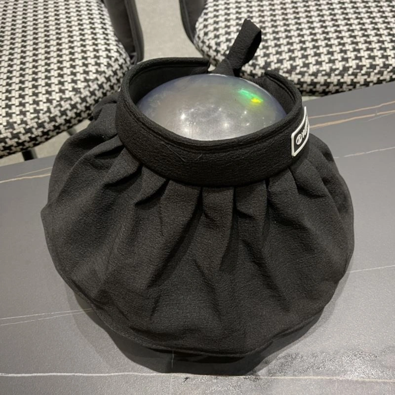 Exact replica Louis Vuitton Caps