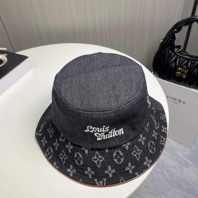 Accurate model Louis Vuitton Caps