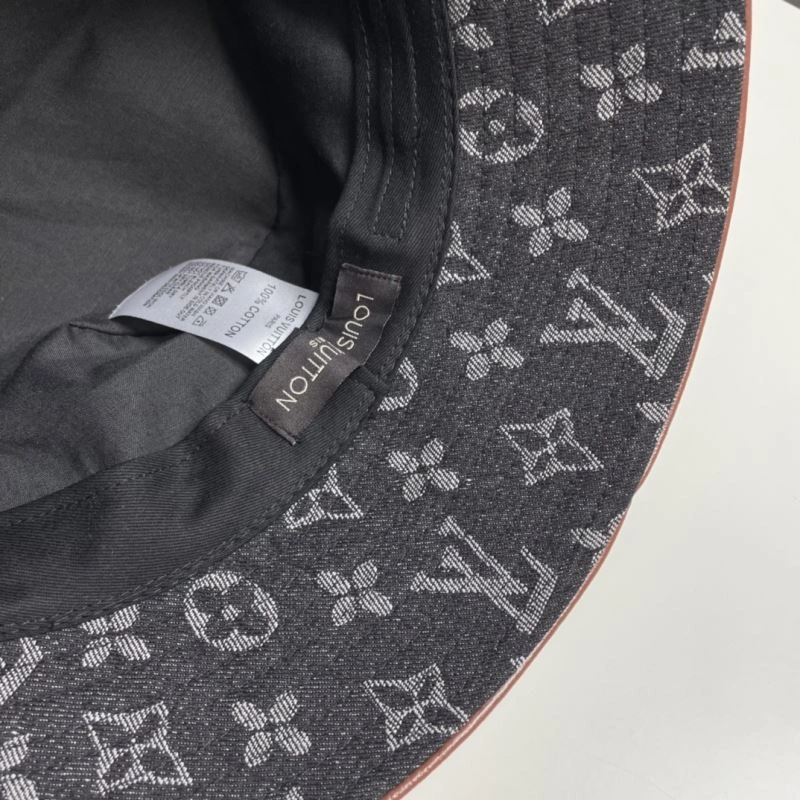 Accurate model Louis Vuitton Caps