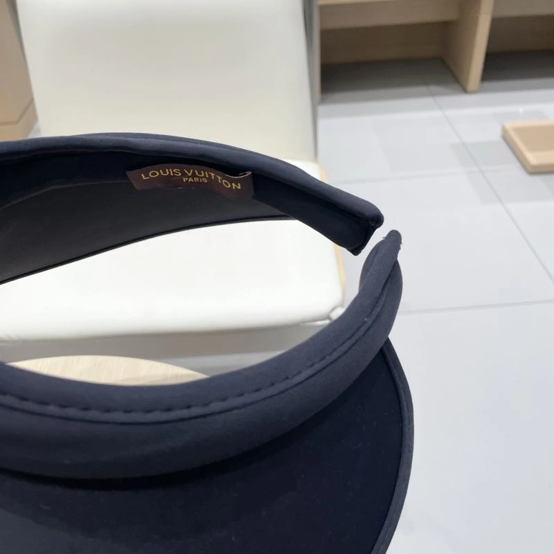 Perfect replica Louis Vuitton Caps