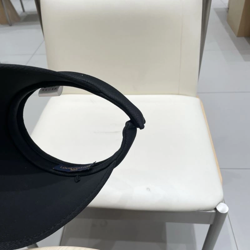 1:1 copy Louis Vuitton Caps