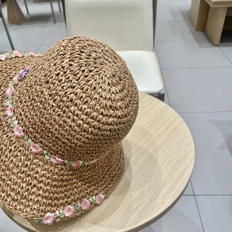 Exact replica Louis Vuitton Caps