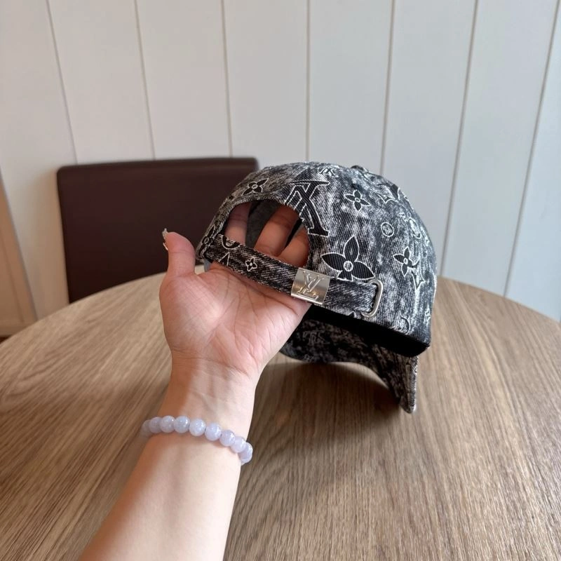 Official Louis Vuitton Caps