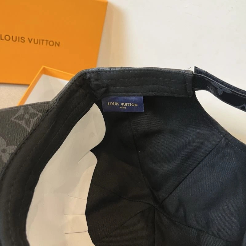 Accurate model Louis Vuitton Caps