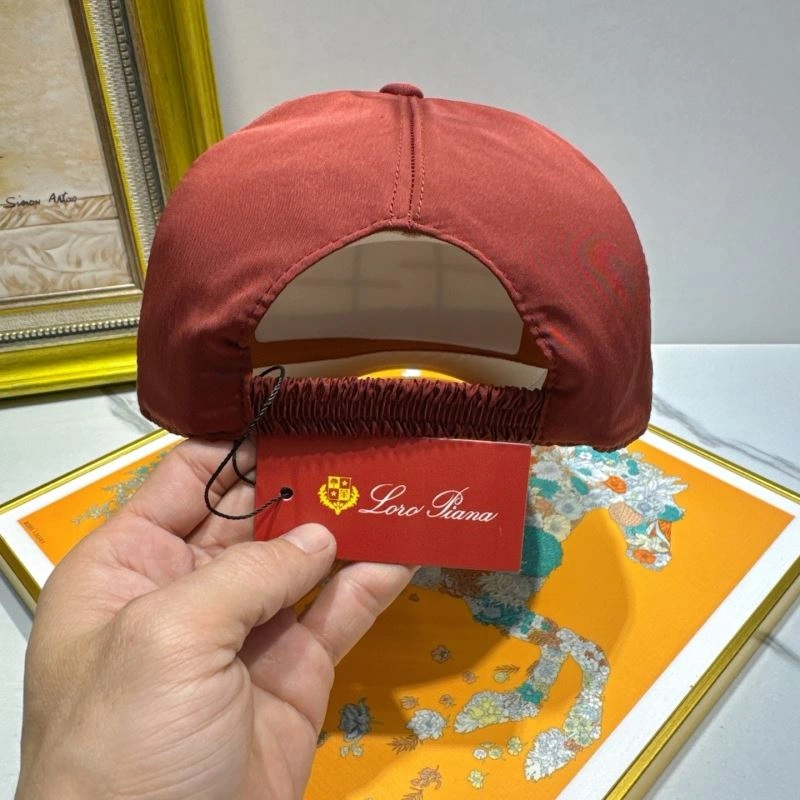 Exact replica Louis Vuitton Caps