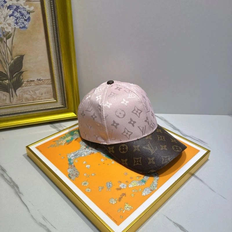 Exact replica Louis Vuitton Caps