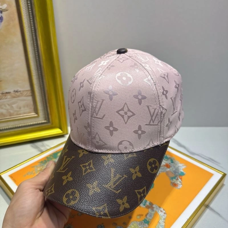 Exact replica Louis Vuitton Caps