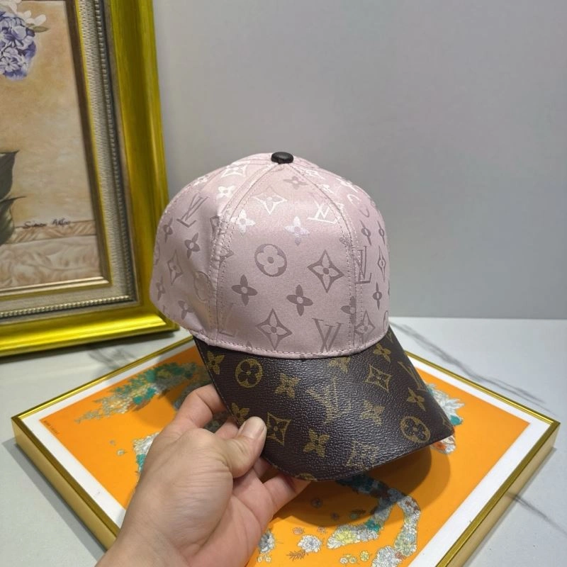 Exact replica Louis Vuitton Caps