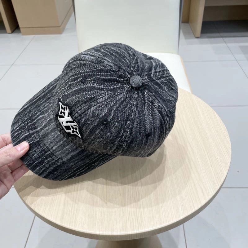 Perfect replica Louis Vuitton Caps